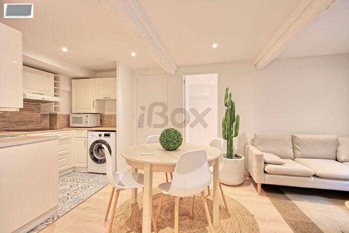 Toulon, Centre-ville : Appartement 3 pièces à vendre