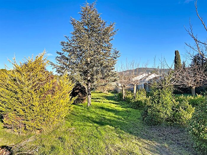 Maison à vendre - Le Beausset - 4 pièces - 2 chambres