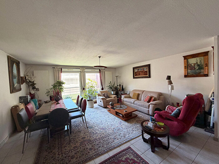 Appartement 4 pièces à vendre à Saint-Louis, Centre-ville