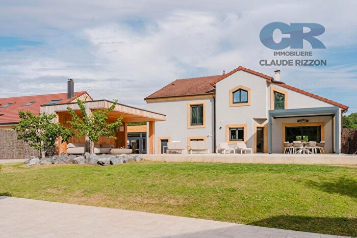 Maison 8 pièces à vendre à Corny-sur-Moselle