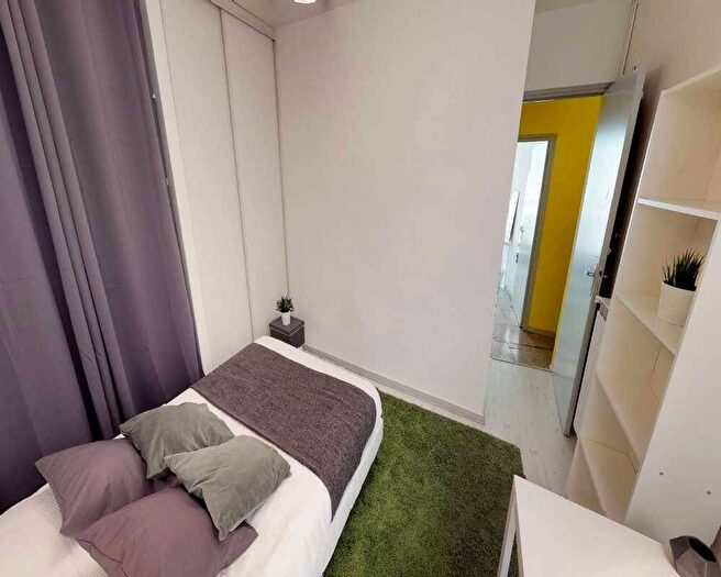 Appartement à louer - Gambetta, Montpellier - 4 pièces - 4 chambres