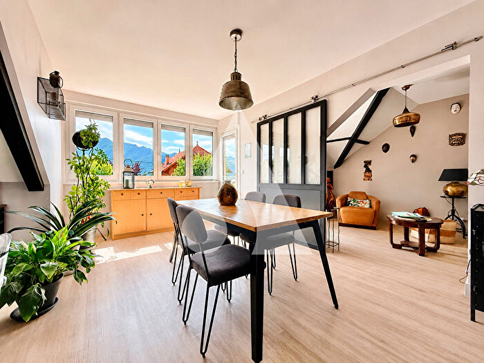 Appartement 4 pièces à Tresserve, à vendre