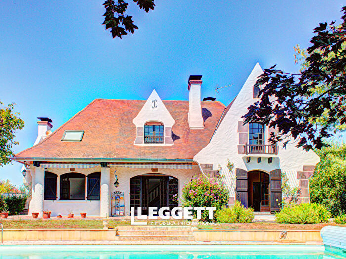 Maison à vendre - Pau, Le Hameau - 10 pièces - 7 chambres