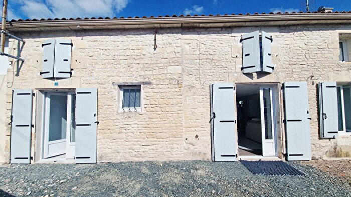 Maison à vendre - Marsais - 4 pièces - 3 chambres