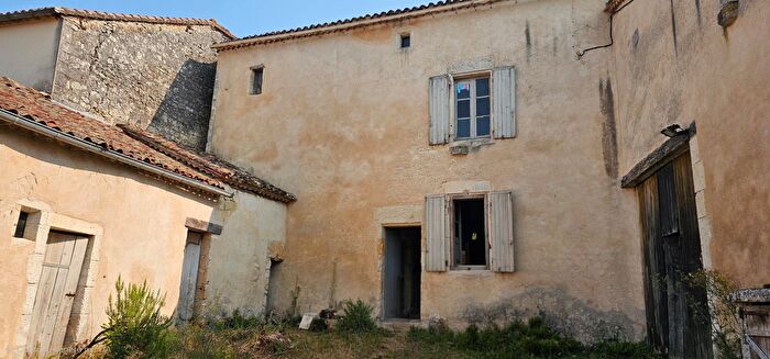 Maison 5 pièces à vendre - Torsac