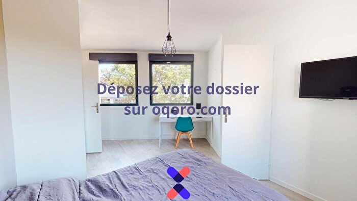 Appartement à louer - Barbâtre-Saint Remy-Verrerie, Reims - 4 pièces - 3 chambres