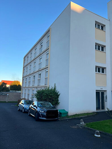 Appartement à vendre - Clermont-Ferrand, Saint-Jacques - 1 pièce