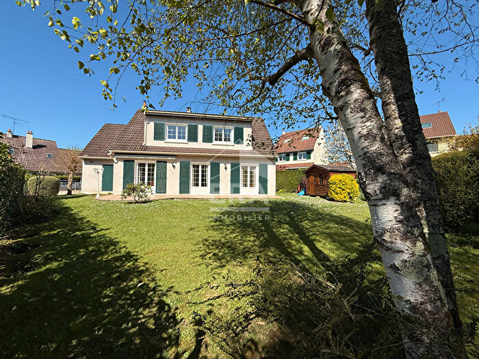 Maison à vendre - Pontault-Combault, Centre commercial - 5 pièces - 3 chambres