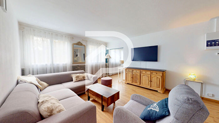 Appartement à vendre - Verneuil-sur-Seine, La Garenne lEtang, Les Pâtures - 4 pièces - 2 chambres