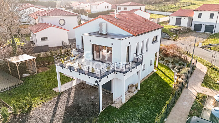 Maison à vendre - Volvic - 5 pièces - 4 chambres