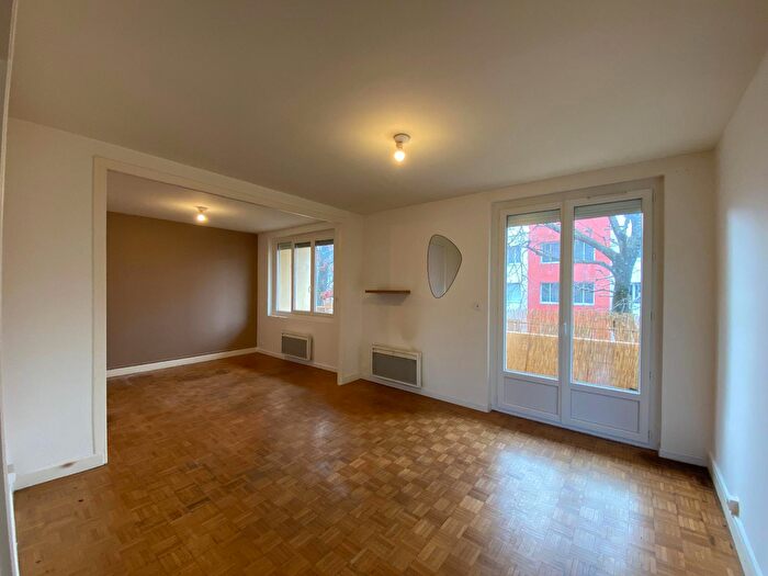 Appartement à louer - Valence, Calvaire, Hugo, La Cécile - 5 pièces - 3 chambres