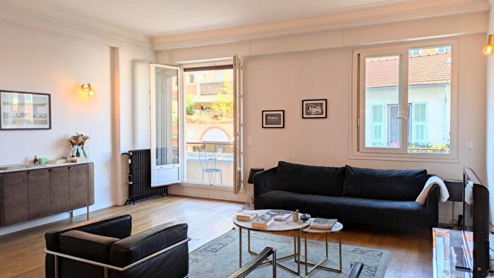 Appartement 3 pièces à louer à Nice, Parc Impérial, Le Piol