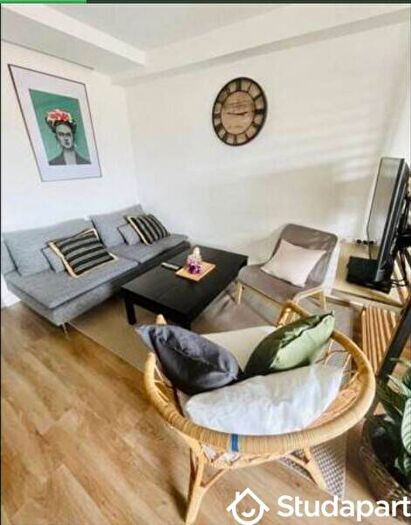 Appartement à louer - Saint Irénée, Lyon ème arrondissement - 1 pièce - 2 chambres