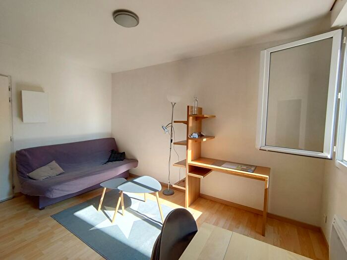 Pau, Centre-ville - Appartement 1 pièce à louer