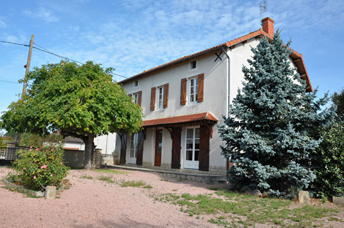 Le Bouchaud : Maison 6 pièces à vendre