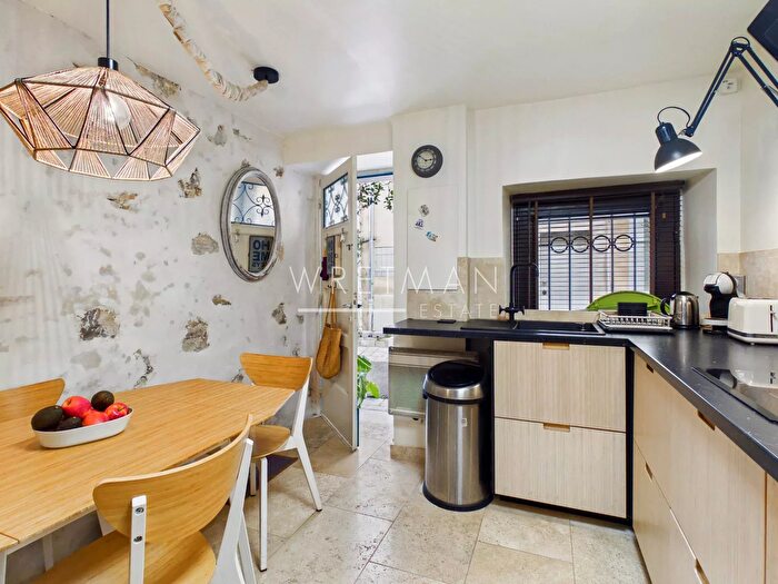 Maison à vendre - Valbonne, Village - 4 pièces - 2 chambres