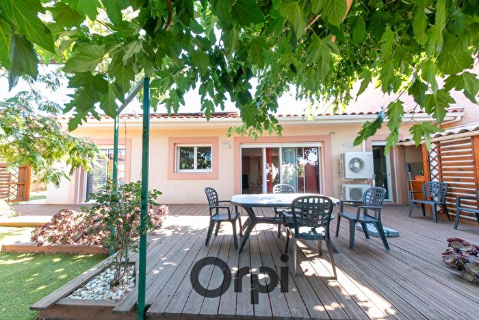 Maison 4 pièces à Saint-Estève, à vendre
