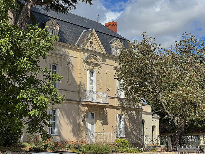 Maison 8 pièces à vendre - Montreuil-Bellay