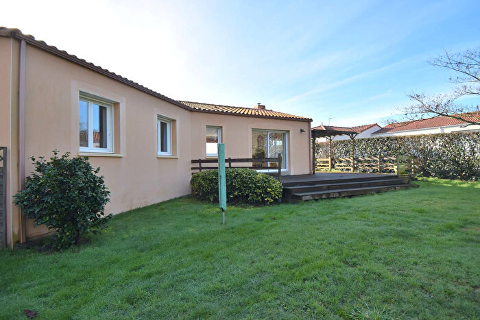 Maison à vendre - Aigrefeuille-sur-Maine - 6 pièces - 4 chambres