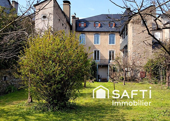 Maison à vendre - Oloron-Sainte-Marie - 13 pièces - 7 chambres