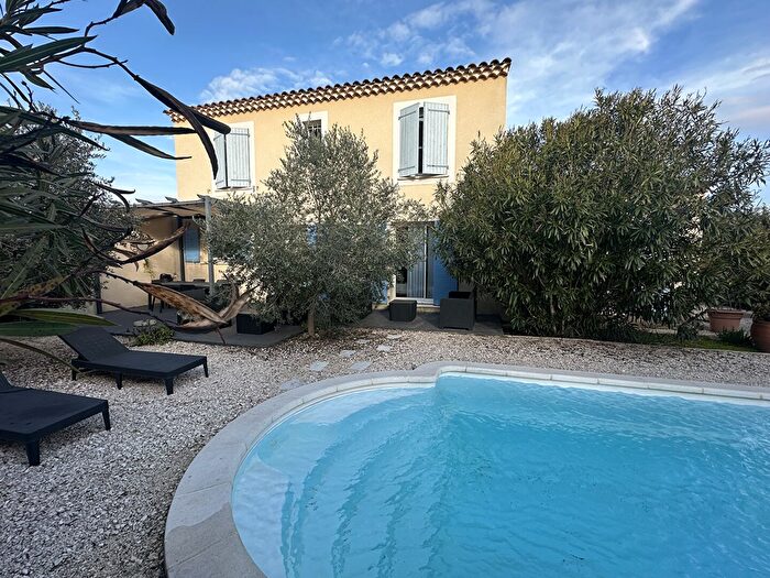 Maison 6 pièces à Cheval-Blanc, à vendre