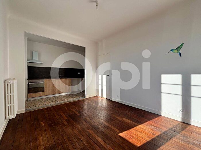 Appartement à louer - Allassac - 3 pièces - 2 chambres