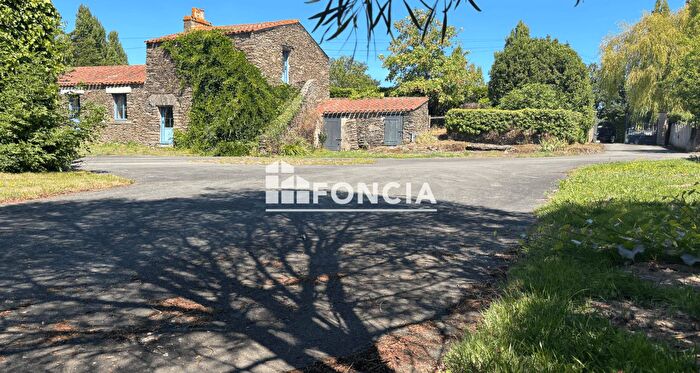 Maison à vendre - La Garnache - 7 pièces - 2 chambres