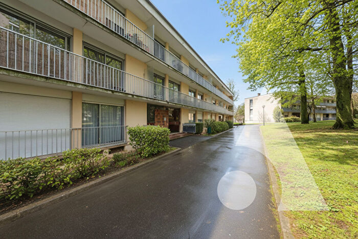 Ris-Orangis, Le Village : Appartement 5 pièces à vendre