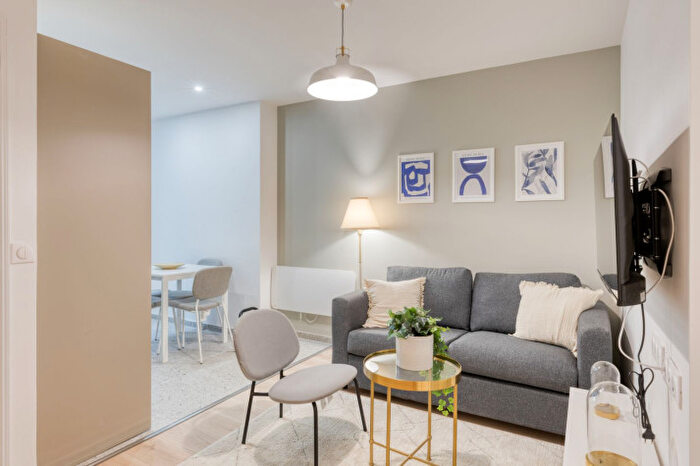 Paris 12ème, Bel-Air, Sud : Appartement 3 pièces à louer