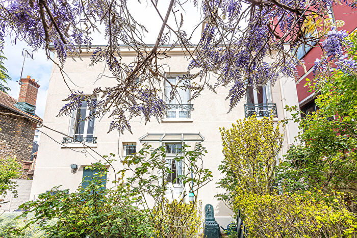 Maison à vendre - Montrouge, Porte de Châtillon - 6 pièces - 4 chambres