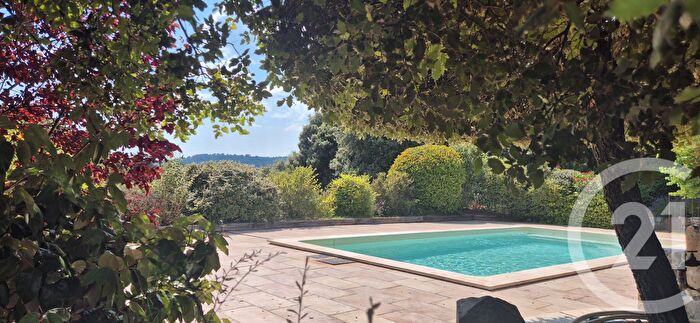 Maison 5 pièces à Fox-Amphoux, à vendre