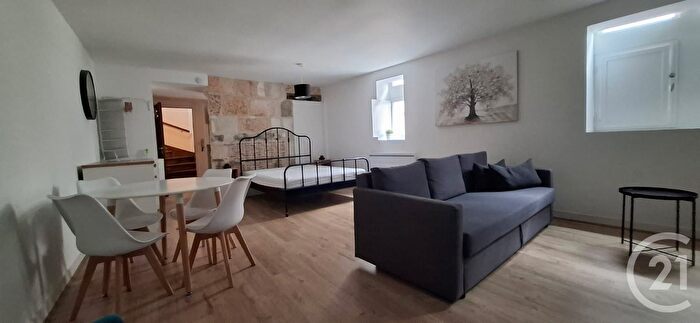 Appartement 1 pièce à louer - Périgueux, Centre-ville, La Gare, Saint-Martin