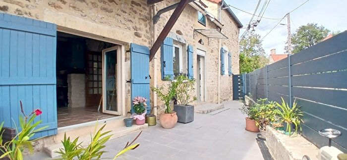 Marcilly-lès-Buxy : Maison 4 pièces à vendre