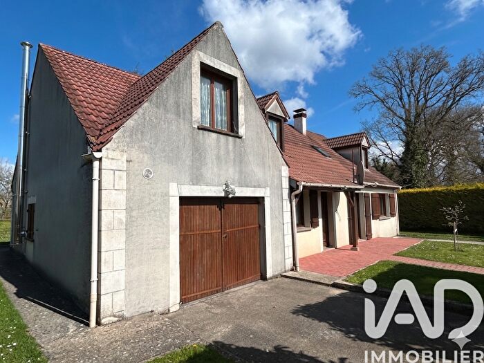 Maison à vendre - Malesherbes - 9 pièces - 6 chambres