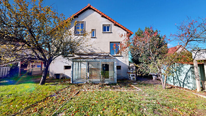 Maison à vendre - Yzeure, Cladets, Panloup, Plessis - 5 pièces - 3 chambres