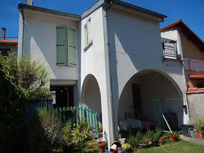 Maison 5 pièces à Saint-Girons, à vendre