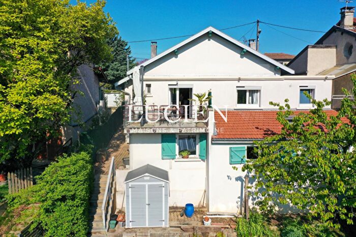 Maison à vendre - Écully, Chalier, Valvert - 5 pièces - 3 chambres