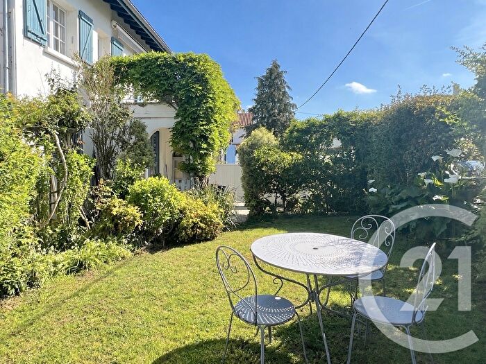 Ciboure : Appartement 5 pièces à vendre