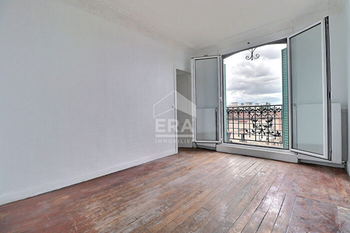 La Courneuve, Centre-ville : Appartement 3 pièces à vendre