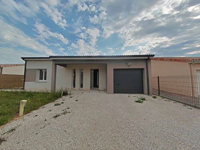 Maison 3 pièces à louer - Neuville-de-Poitou