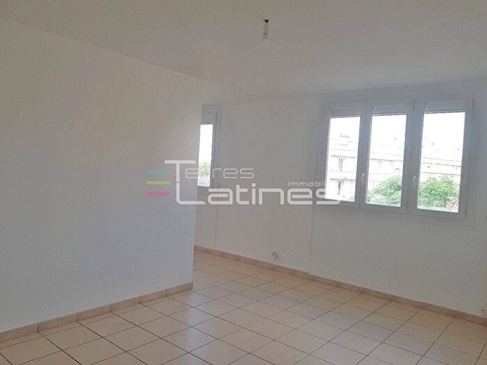 Appartement 4 pièces à louer à Gambetta, Nîmes