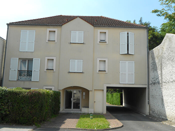 Appartement 1 pièce à louer - Dammarie-les-Lys, Petit Dammarie, Croix Saint-Jacques