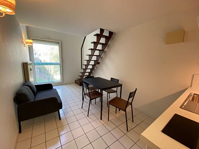 Appartement à louer - Lyon ème - 1 pièce