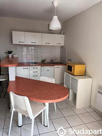 Maison à louer - Clemenceau, Dijon - 1 pièce