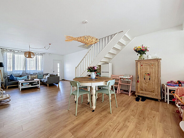 Nanterre, Mont Valérien : Maison 4 pièces à vendre