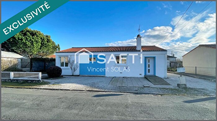 Maison à vendre - LHerbergement - 5 pièces - 3 chambres