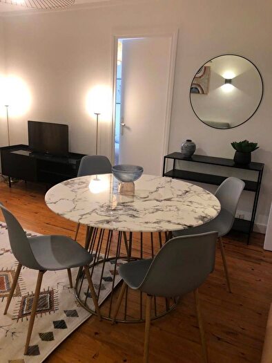 Laënnec, Lyon 8ème arrondissement - Appartement 4 pièces à louer