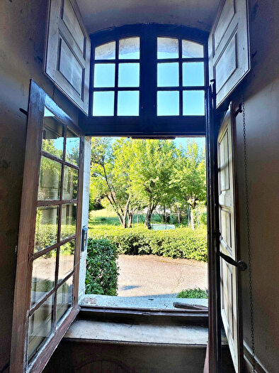 Senez : Maison 10 pièces à vendre