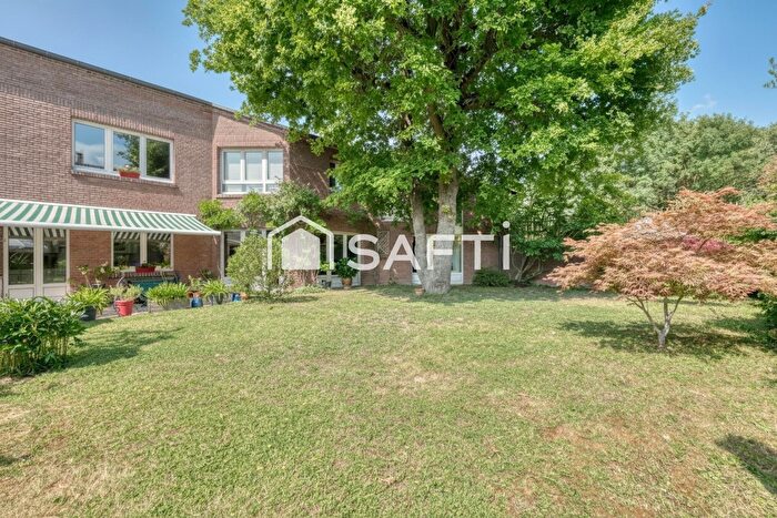Noisy-le-Grand, Sud : Maison 7 pièces à vendre