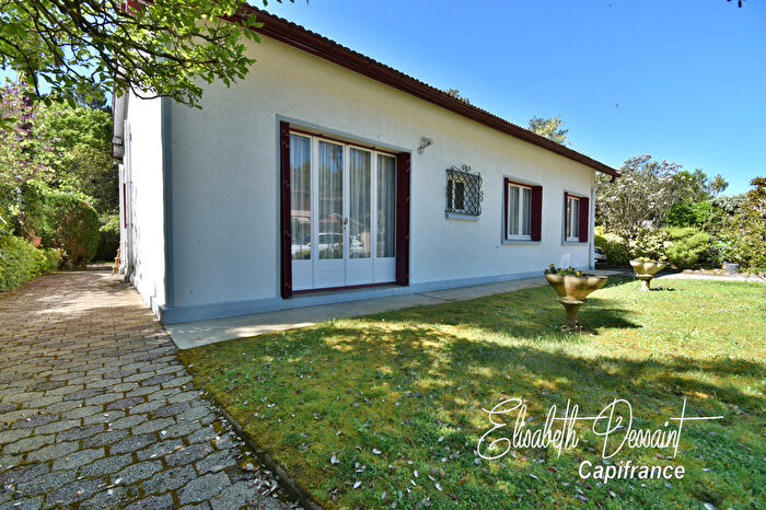Maisons à vendre et appartements à louer - 1